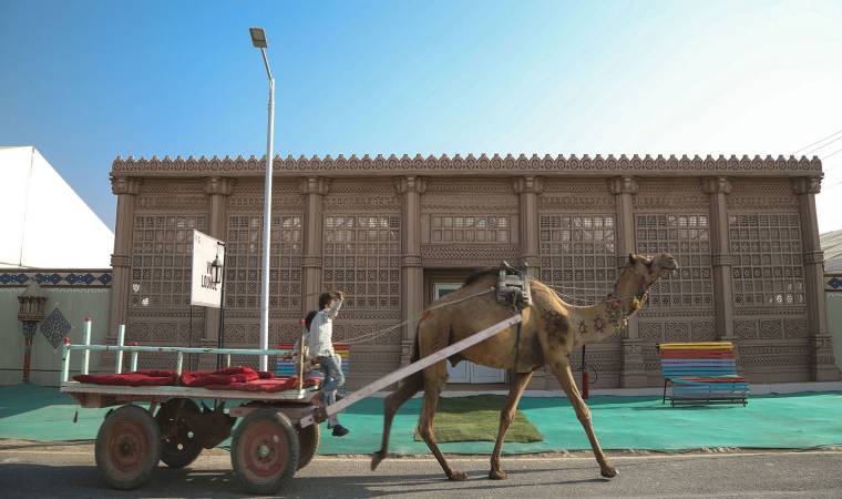 कच्छ का रन उत्सव सफेद मरुस्थल में रंगों का समंदर! कब जाएं, कहां रुकें ...